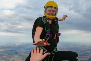 Who was Melissa Porter? Wiki, Biography, Age, Skydiver killed while ...
