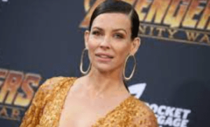 Evangeline Lilly Parents | Father Paul Lilly And Mother Wikibious