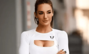 Whitney Johns Wikipedia, Biography, Age, Spouse, Height, Net Worth ...
