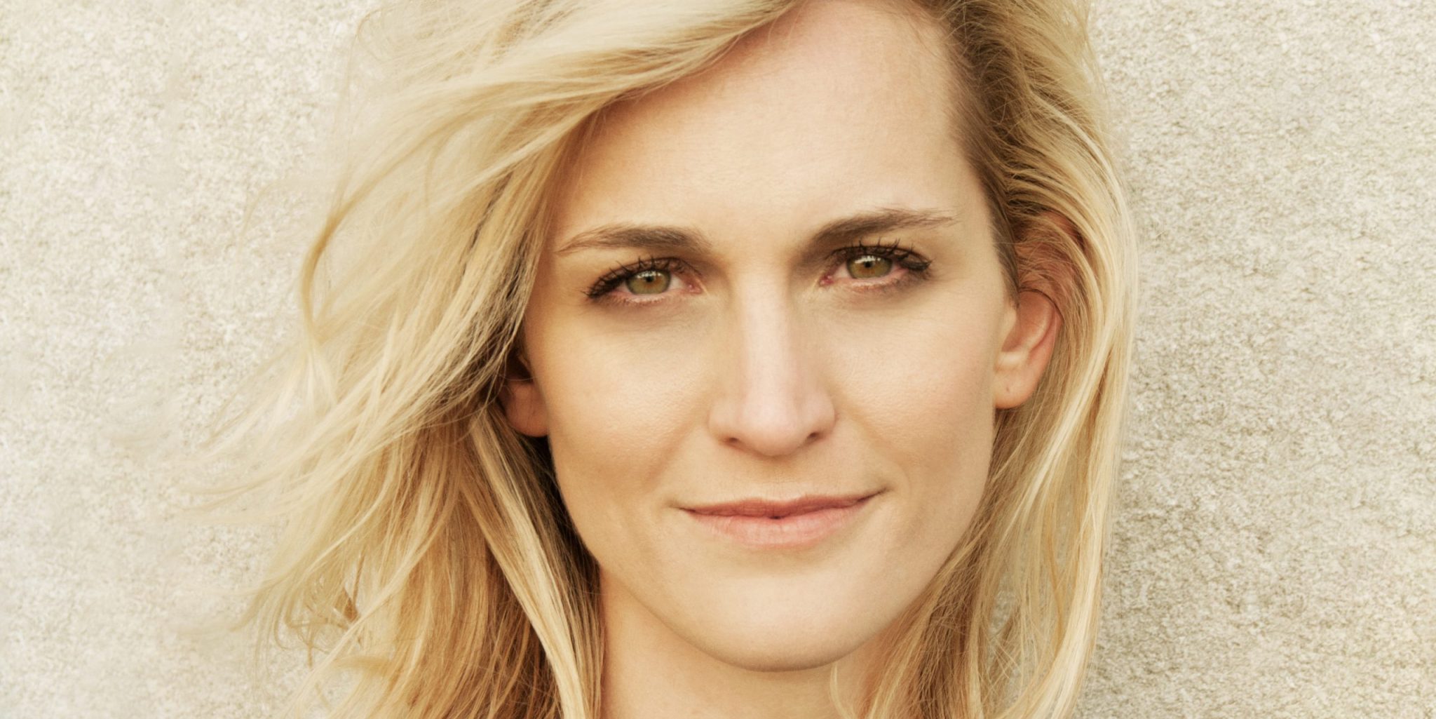Joanne Tucker Wikipedia, Biography, Age, Family, Height, Net Worth ...