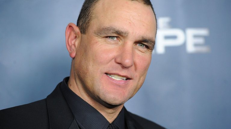 What is Vinnie Jones doing now? Wikipedia, Biography, Age, Family ...