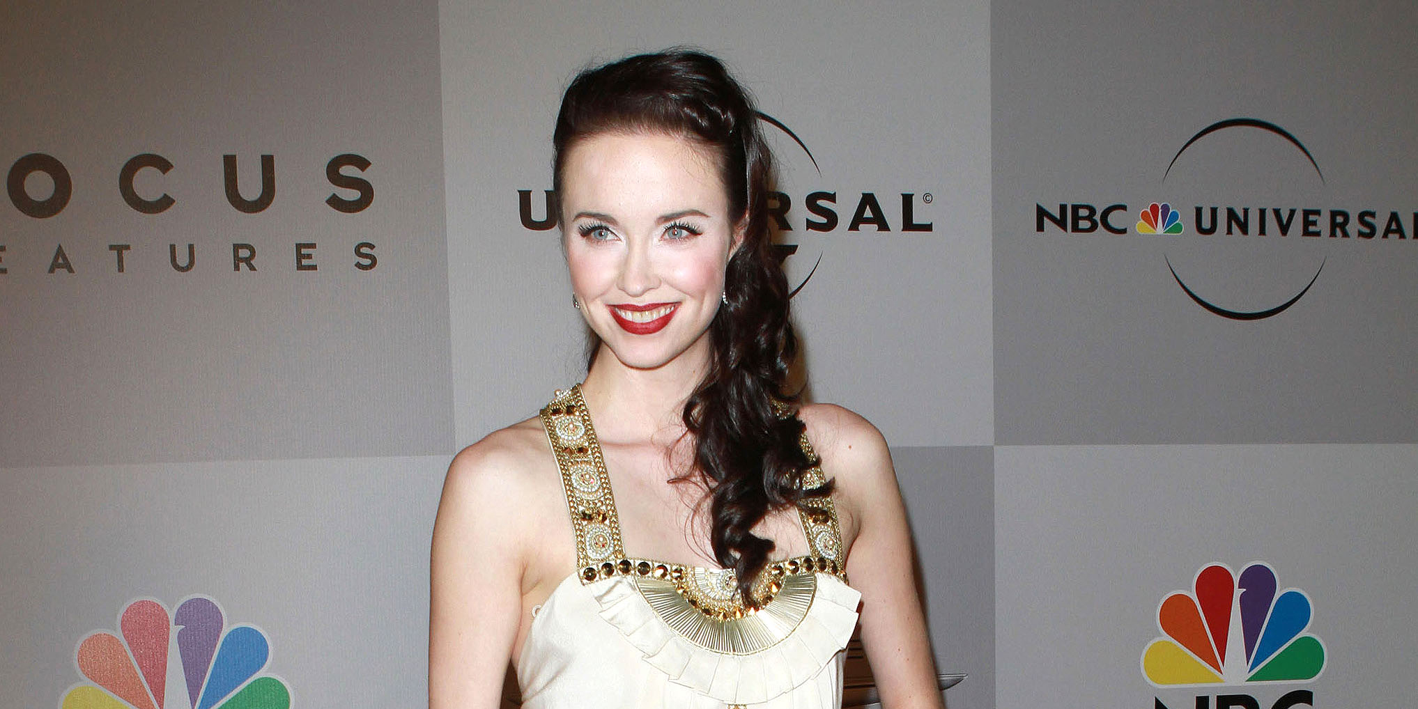 Elyse Levesque Wikipedia, Biography, Age, Family, Height, Net Worth, Fast Facts Wikibious