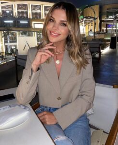 Chloe Lewis (Reality TV Star) Wikipedia, Biography, Age, Family, Height ...