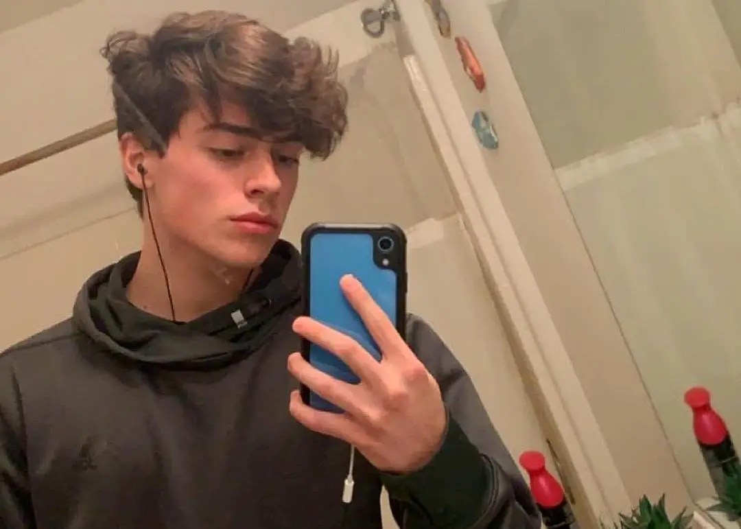 Tyler Van Beveren (Tiktok Star) Wikipedia, Biography, Age, Family ...