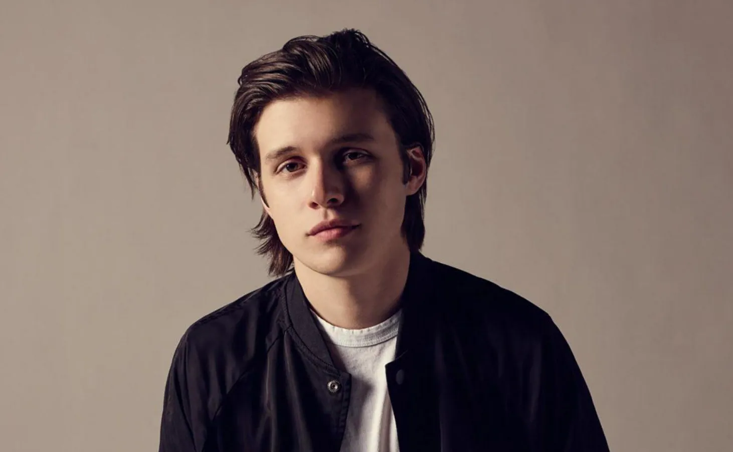 Nick Robinson Wikipedia, Biography, Age, Family, Height, Net Worth ...